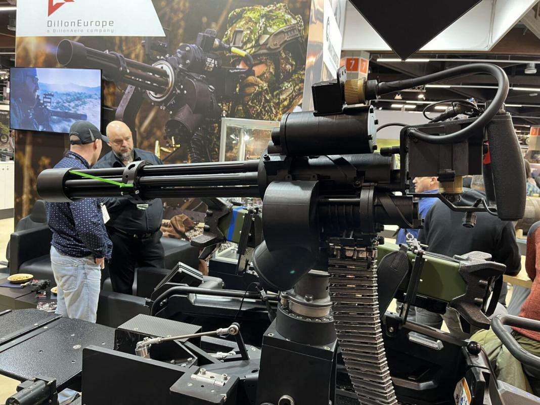 Enforce Tac – Dillon Europe zeigt kampfwertgesteigertes MG6