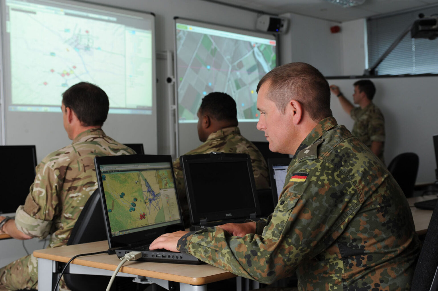 SitaWare: Die C4I Software-Suite für multidimensionale Operationen